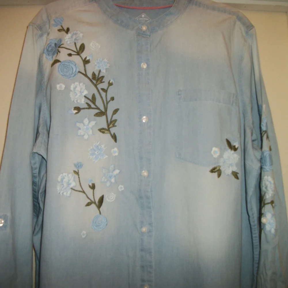 St. John's Bay | Tops | Coastal Cowgirl Coastal Grandmother Pretty Pre ...
